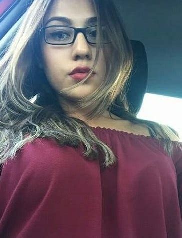 Mini Pack De Ireiry Marisol Jovencita Culona En Ropa Interior Enseñando