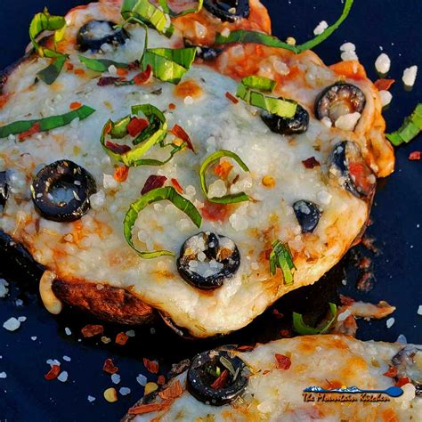 Mushroom Flatbread Pizzas A Meatless Monday Recipe