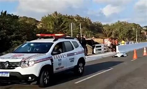 Ciclista morre após ser atropelado na Avenida Litorânea Motorista
