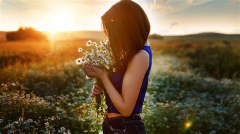 Wallpaper Women Model Brunette Flowers Sunset Depth Of Field