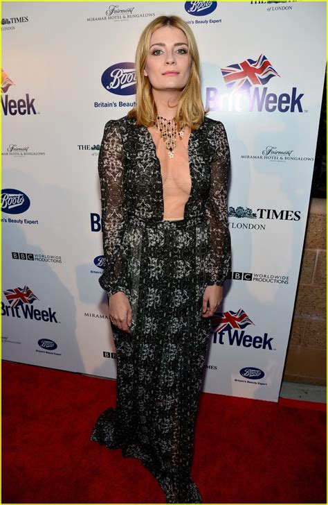 Mischa Barton Gets Very Candid About Losing Her Virginity Photo