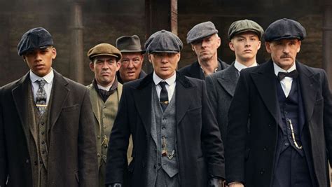 El creador de Peaky Blinders Steven Knight revela cuándo se rodará la