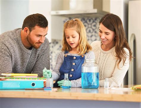 Świat Młodych Badaczy naukowy sposób na jesienną nudę all4mom pl