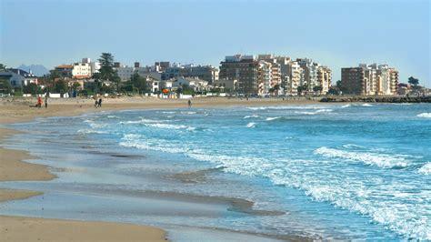 Las Playas De Burriana Castell N Cu L Es Mejor Arenal O