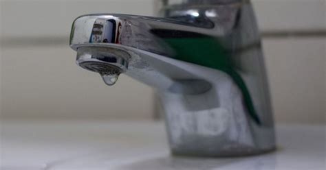 Moen Bathroom Faucet Leaking From Spout Rispa