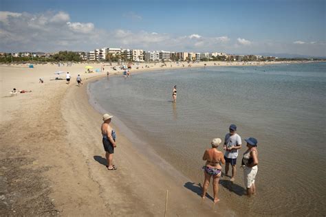 Canet D En Berenguer Una Playa De Postal A Menos De 30 Minutos De La