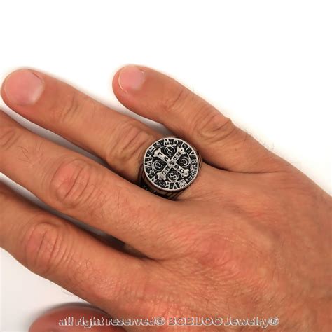 BOBIJOO Jewelry Chevalière Bague Médaille Croix Saint Benoît Templier