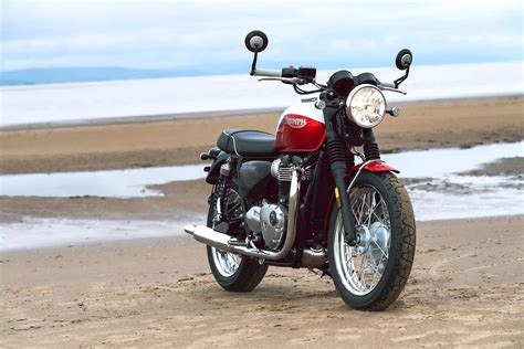 2020 Triumph Bonneville T100 Bud Ekins Special Edition Guide Total