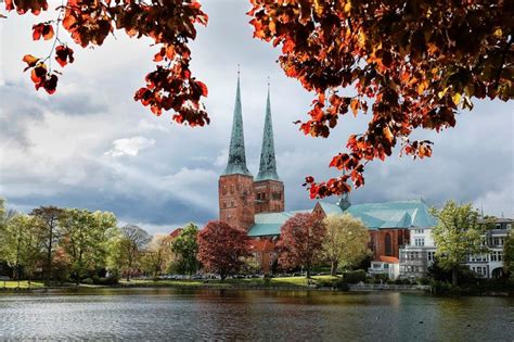 Sieben Türme Kalender 2023 Lübeck Management e V