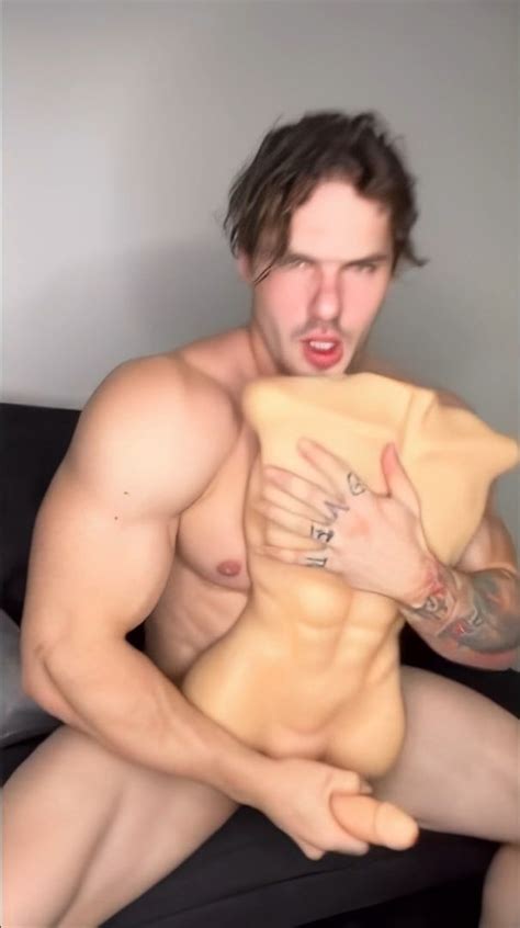 Muscle Hunk Gerardo Fucks A Male Toy Cropped And Enhanced