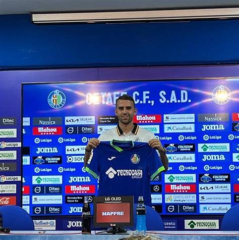 Relevo On Twitter RT ManuAmor1 Borja Mayoral Presentado Con El