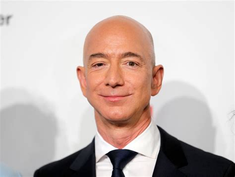 Jeff Bezos anuncia abertura de pré escola gratuita para alunos de baixa