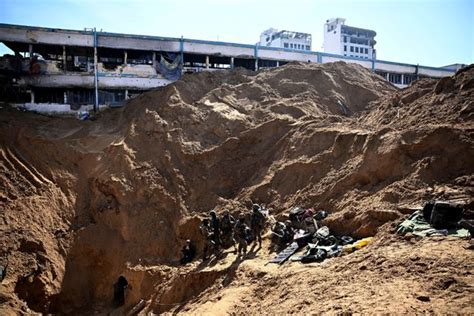 Gazastreifen Israel Meldet Fund Von Hamas Tunnel Unter UNRWA Zentrale