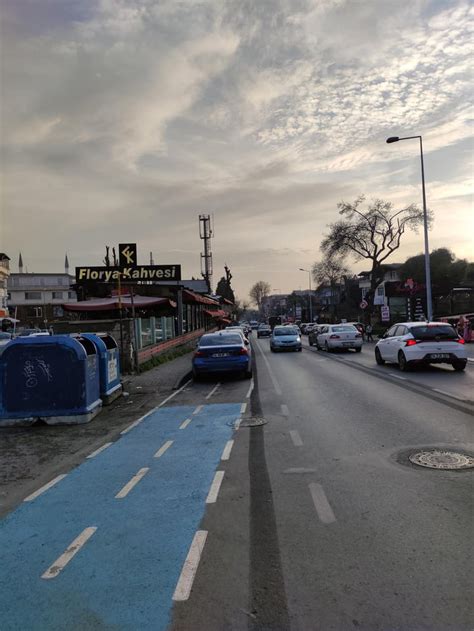 Günün sözü alışmadık götte don durmaz Çomar milletimize bisiklet yolu