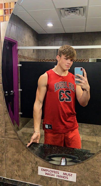 OnlyFans Tumbex