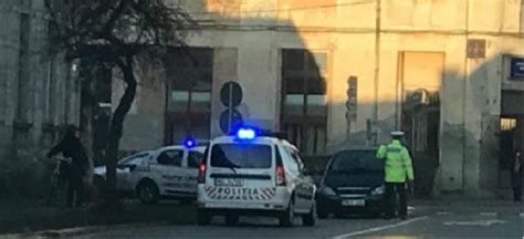 Foto Elev De Doar Ani Lovit Pe Trecerea De Pietoni N Municipiul