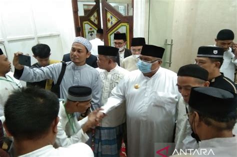 Gubernur Sultra Mengajak Umat Muslim Teladani Nabi Ibrahim ANTARA News