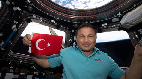 Türkiye nin Uzaya Çıkan İlk Astronotu Alper Gezeravcı Uzayda Yeni Bir