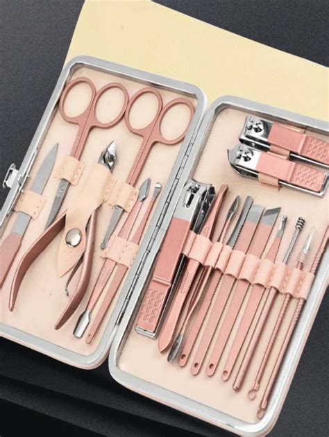 18pcs Rose Golden Portable Nail Clipper Set Premium Stainless Steel
