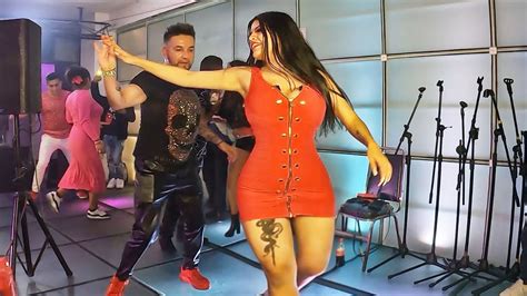 La Famosa Tania Te Volvera Loco Con Su Vestidito Cortito Sonido