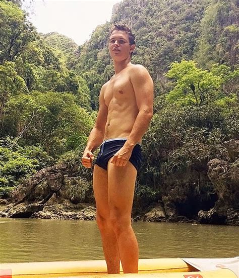 Ansel Elgort Nude Leaked Bulge Pics Private Porn Video