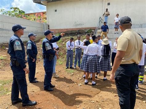 Policía Nacional on Twitter Colón En el corregimiento de Cristóbal