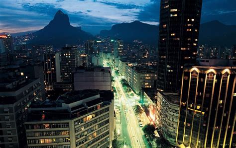 A ÓTIMA INFRAESTRUTURA DO BAIRRO DO LEBLON Pra Bebe