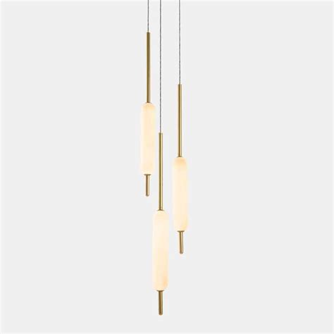 Lâmpada de suspensão led em latão e vidro design elegante
