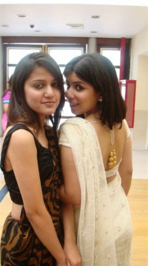 Indian Desi Beautiful Housewife In Saree Hot Photos Beautiful Desi
