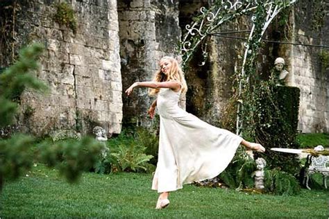Naked Margaux Chatelier In Aurore