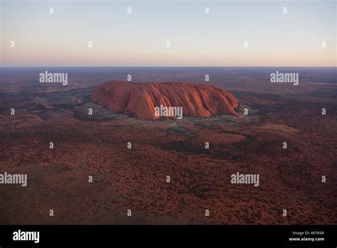 Ayers Rock Aerial View Hi Res Stock Photography And Images Alamy