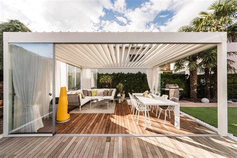 Frameweb At This Swiss Home Corradi S Alba Pergola Lets Nature And