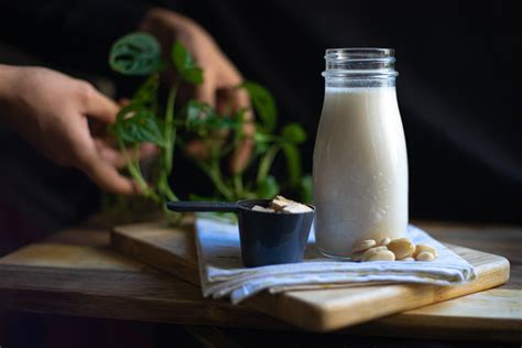 Cómo hacer leche de Almendras Hazlo Vegan