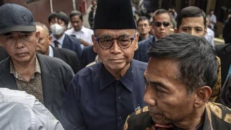 Ada Transaksi Mencurigakan Ratusan Rekening Panji Gumilang