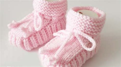 KOLAY FIRFIRLI BEBEK PATİK Deryali Fikirler Derya Baykal