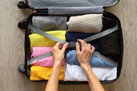 Como arrumar a mala perfeita para viajar o necessário em pouco espaço