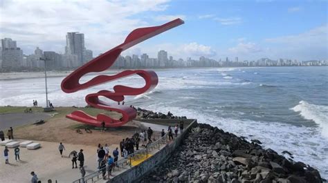 Marinha alerta para ondas de até 3 metros no litoral de SP ACidade ON