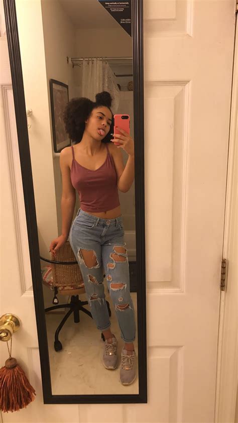 Yo Gf Kik Hoemissile With A Preview Scrolller