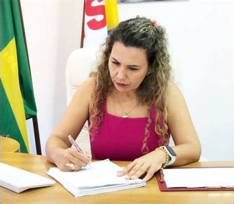 Prefeita Cordélia Torres denunciou junto à Secretaria de Segurança a