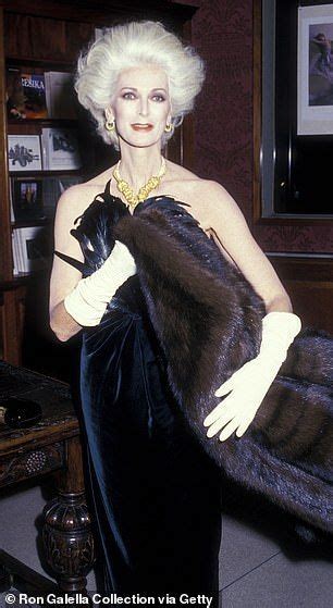 World S Oldest Supermodel Carmen Dell Orefice Poses Nude At Age 91