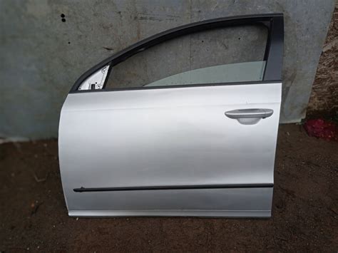Drzwi Lewy Przód VW Passat B6 LA7W Drzwi Lewy Przód VW Passat B6 LA7W