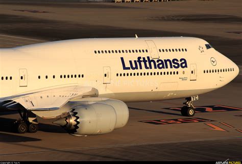 D ABYC Lufthansa Boeing 747 8 At Tokyo Haneda Intl Photo ID