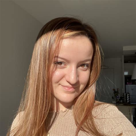 Elodie Prof d aide aux devoirs à Toulouse 15 h