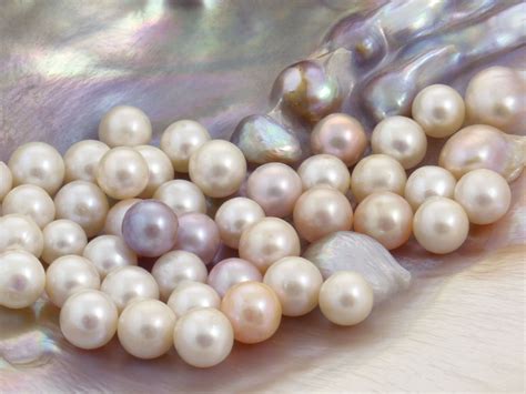 Understanding Different Types Of Pearls Diamond Buzz
