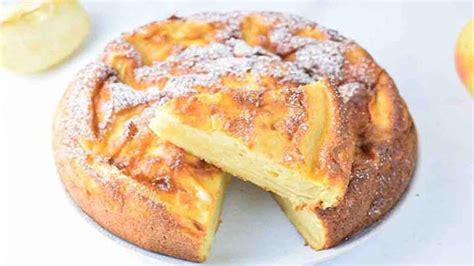 Gâteau aux pommes et au yaourt grec zéro matière grasse
