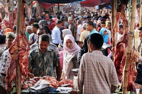 Tradisi Meugang Dan Rekayasa Sosial Orang Aceh