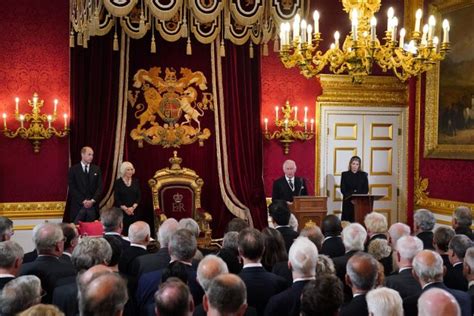 Nuevo Monarca Carlos III Se Convierte Oficialmente En El Rey Del Reino