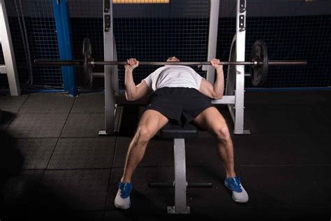 Bankdrukken Oefening Fitsociety