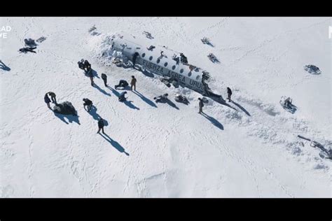 Netflix Presenta El Tr Iler Oficial De La Sociedad De La Nieve La Tercera