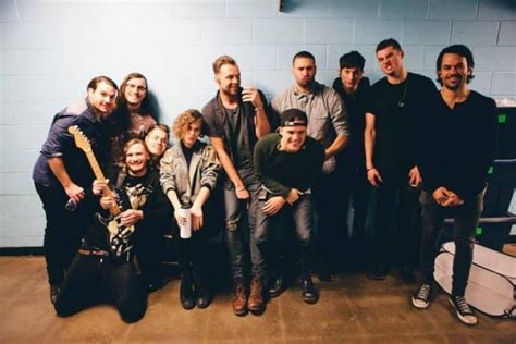 10 Best Hillsong Worship Songs Of All Time Singersroom